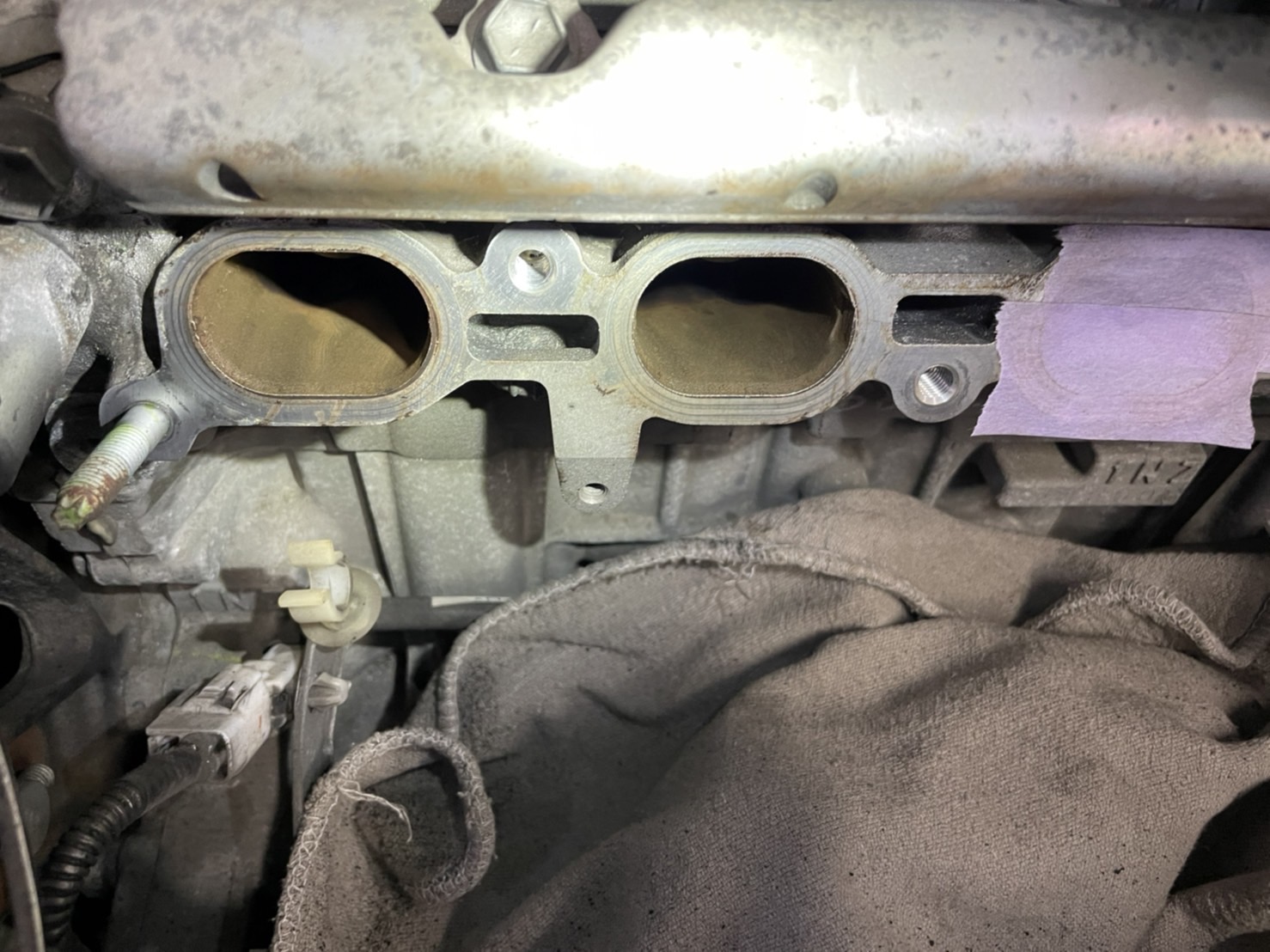 『綺麗』である事の重要性。NHW20プリウス、各部のメンテナンスのご依頼。 - KYOEI-JAPAN｜共栄ジャパン